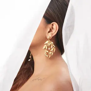 DHWANI BANSAL Sooki Chandelier Earrings