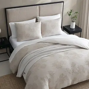Vera Wang Roses Jacquard 3 Piece Duvet Cover Set, King - Natural Beige