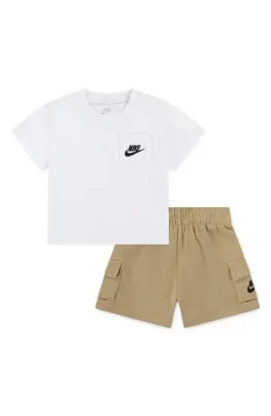 Nike Pocket T-shirt & Shorts Set - Parachute Beige