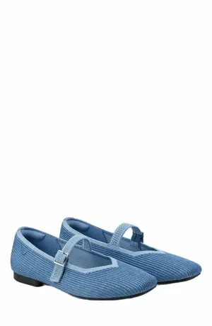 Vivaia Square Toe Flats For Women