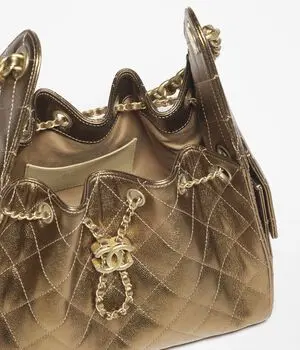 Chanel 25 Handbag - Dark Gold