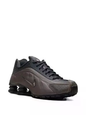 Nike Shox R4 Sneakers