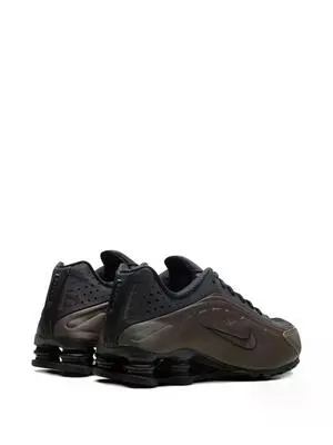 Nike Shox R4 Sneakers