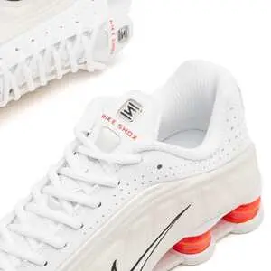 Nike Shox R4 W Sneakers - White/phantom/red