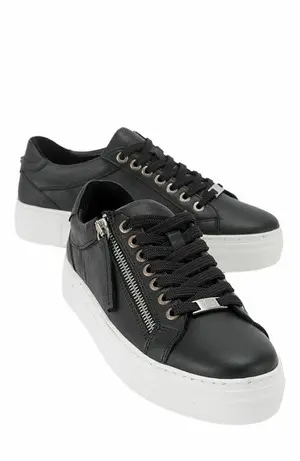 FOREVER & ALWAYS SHOES Beryl Leather Sneakers - Black Leather