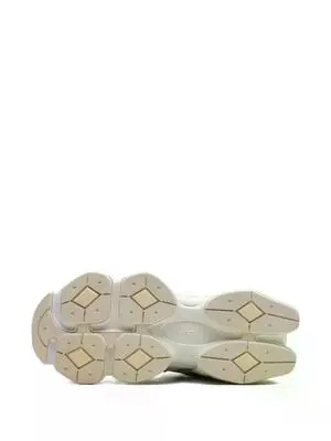 NEW BALANCE 9060 Sneakers - Neutrals