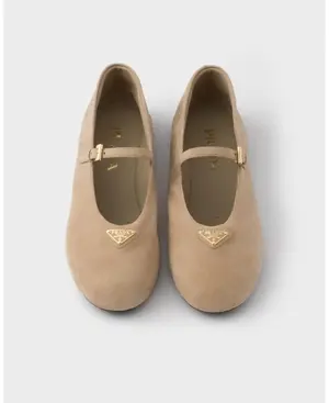 Prada Suede Ballerinas - Neutral