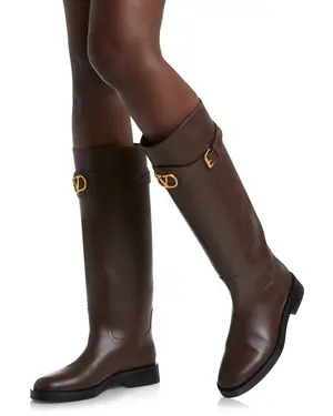 Valentino Garavani Vlogo Riding Boots - Fondant