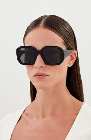 Chloé 54mm Square Sunglasses - Black