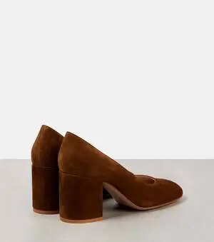 GIANVITO ROSSI Suede Pumps
