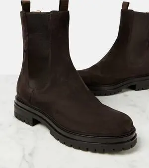 GIANVITO ROSSI Chester Suede Chelsea Boots - Brown