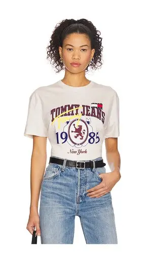 Tommy Hilfiger Short Sleeve T-shirts For Women
