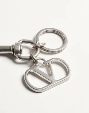 Valentino Garavani Vlogo Signature Metal Bag Charm With Key - Palladium