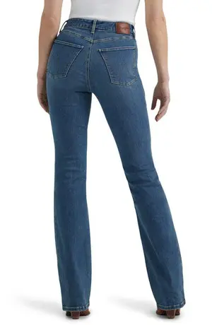 Wrangler High-rise Bootcut Jeans - Ada
