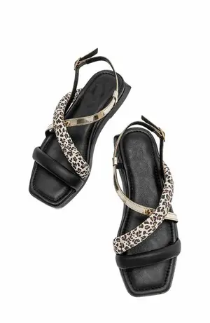 FOREVER & ALWAYS SHOES Leamil Leather Sandal