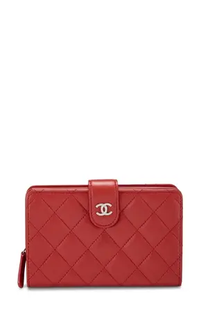 Chanel Quilted Lambskin Compact Zip Around Wallet - Red