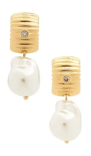 Ettika Ribbed Pearl Drop Earrings