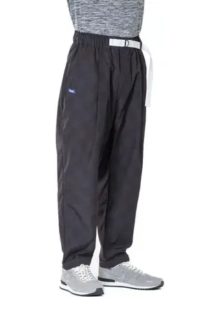 VAST Featherlite Pleated Pants - Black