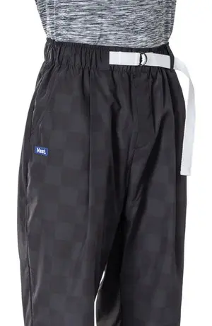 VAST Featherlite Pleated Pants - Black