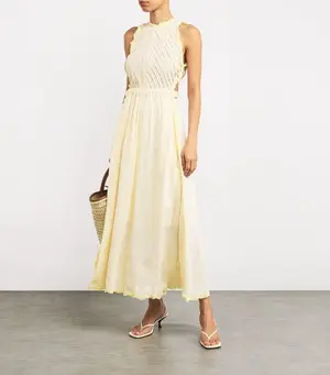 sachin and babi light blue dress Una guía guay para el código de vestimenta masculino : r/coolguides main image 0