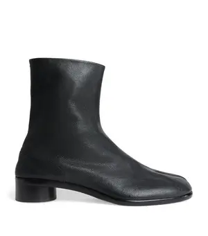 MAISON MARGIELA Leather Tabi Ankle Boots