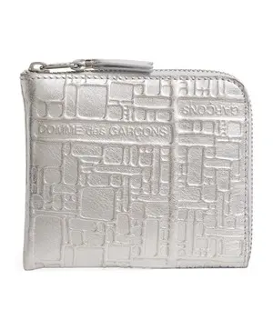 Comme Des Garçons Leather Zipped Logo Embossed Card Holder - Silver