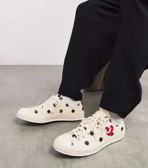 Play Comme Des Garcon X Converse Polka Dot Heart Chuck Taylor All Star '70 Low-top Sneakers - Ivory