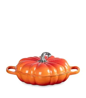 LE CREUSET Cast Iron Pumpkin Shallow Casserole Dish