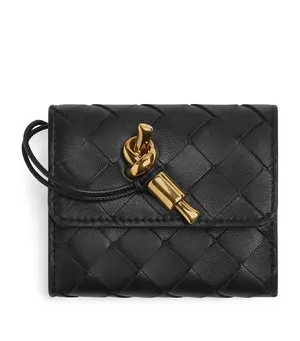 Bottega Veneta Leather Intrecciato Andiamo Trifold Wallet - Black