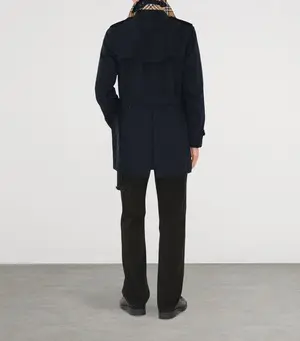 Burberry The Kensington Heritage Trench Coat - Blue