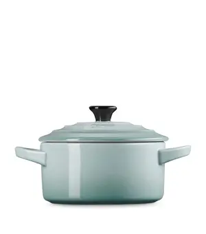 LE CREUSET Petite Stoneware Round Casserole Dish