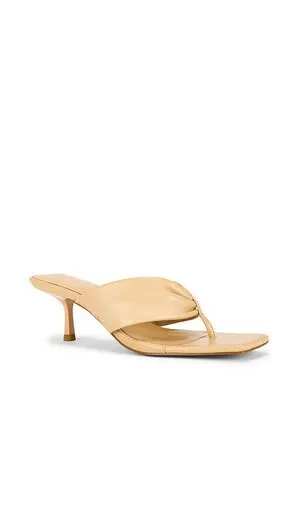 Raye Ivanova Sandal