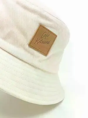 CAFÉ KITSUNÉ Logo-appliqué Bucket Hat