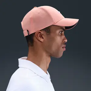 Nike Dri-fit Club Structured Swoosh Cap - Orange