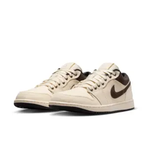 JORDAN 1 Low Premium Sneakers
