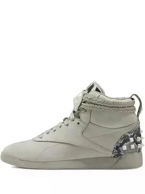 REEBOK X Wonder 1984 Freestyle Sneakers - Grey