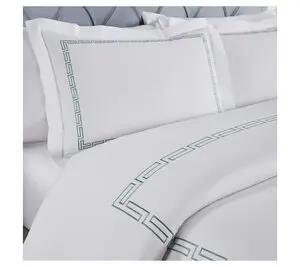 SUPERIOR Harrison Embroidered Duvet Cover Set Full/ Queen