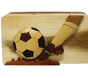 CARVER DAN'S Soccer Puzzle Box - One-color