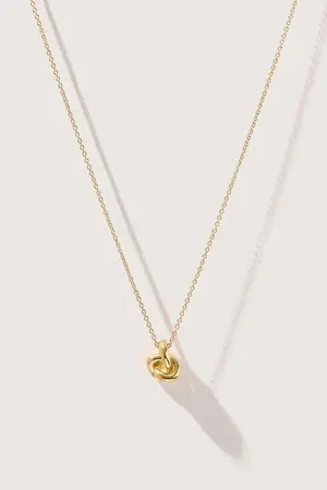 OTIUMBERG 14kt Gold Vermeil Mini Knot Necklace - Yellow Toned Gold
