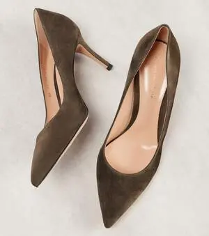 GIANVITO ROSSI 70 Suede Pumps