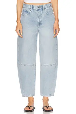 FRAME The Twisted Jeans