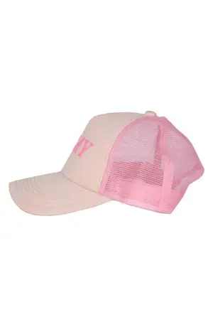 SUNSHINE TIENDA Vacay Trucker Hat