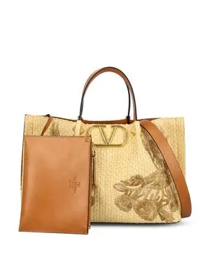 Valentino Garavani Valentino Garavani Shoulder Bag - Natural/natural Camel