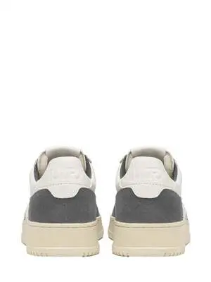 AUTRY Medalist Low Sneakers