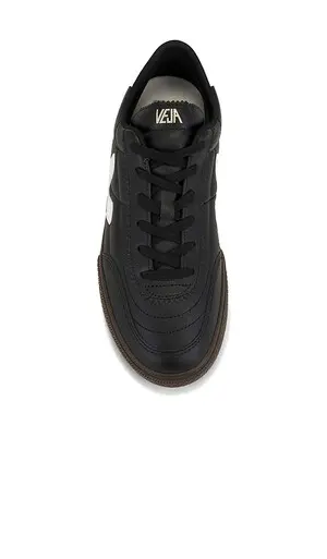 VEJA Panenka Leather Sneakers