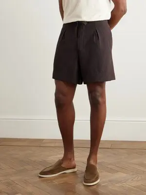STOFFA Straight-leg Pleated Wool-seersucker Shorts - Brown
