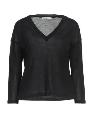 CARACTÈRE V-neck Knit Sweater - Black