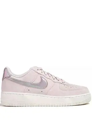 Nike Air Force 1 07 Sneakers - Pink
