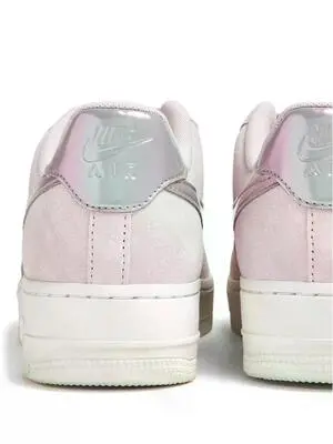 Nike Air Force 1 07 Sneakers - Pink