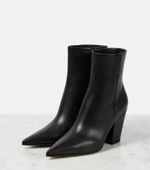 GIANVITO ROSSI Keinna Boots - Black